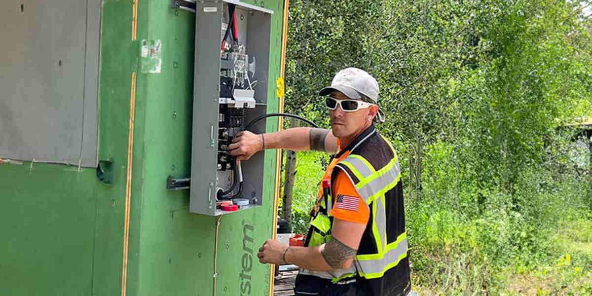 #1 Electrical Panel Replacement & Repair in Brighton, CO, With 300+ 5 ...